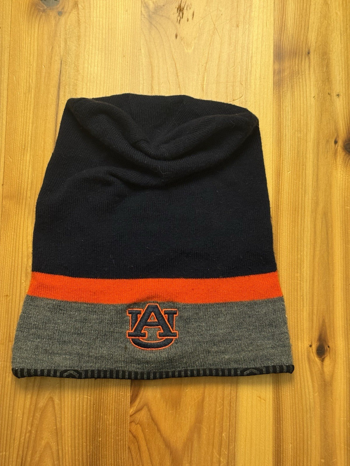 Auburn Tigers Football Team Issued Under Armour Snow Beenie Hat Cap ...